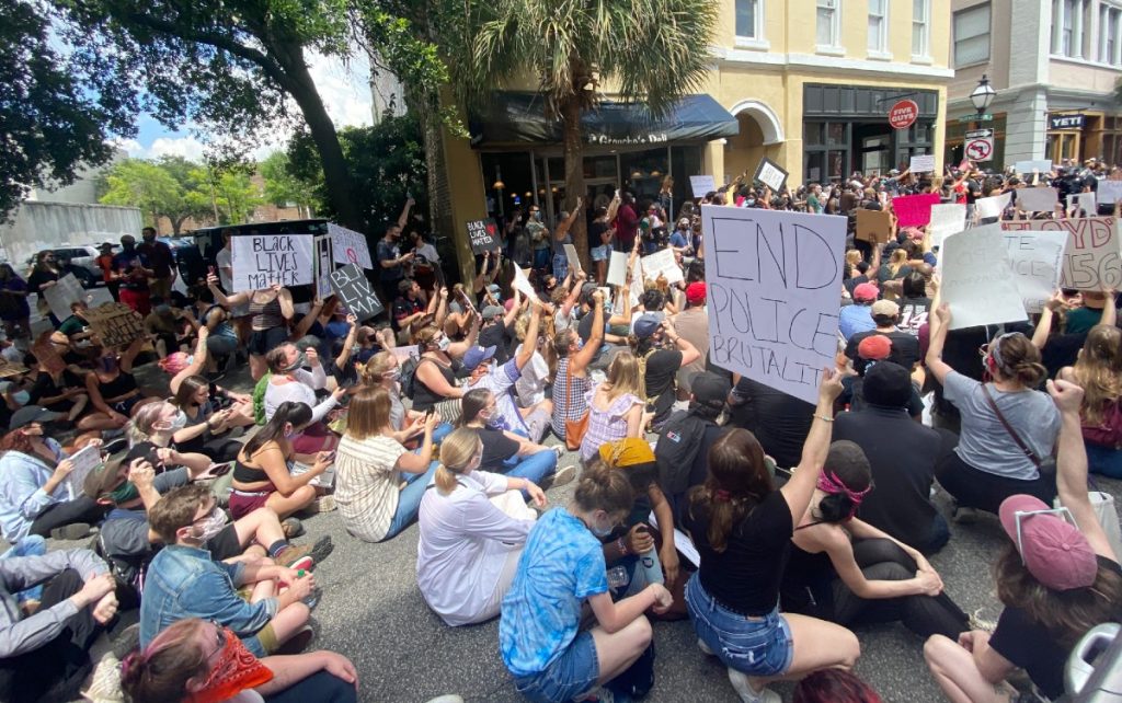 Charleston Currents – FOCUS: Peaceful protest followed by looting ...