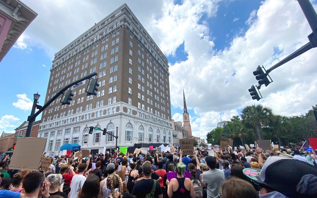 Charleston Currents – FOCUS: Peaceful protest followed by looting ...